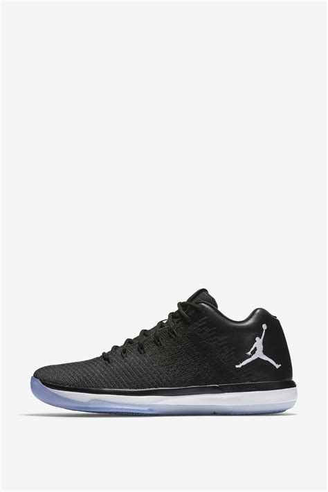 Date De Sortie De La Air Jordan Xxxi Low Black And White Nike Snkrs