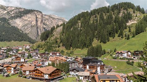 Location And How To Reach Us Garni La Tambra In Selva Di Val Gardena