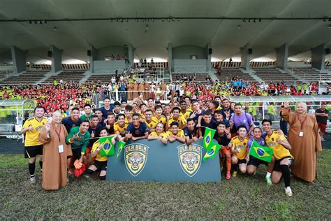 《olabola》足球队与巴西的如来之子佛光足球队友谊赛 Almond Magazine