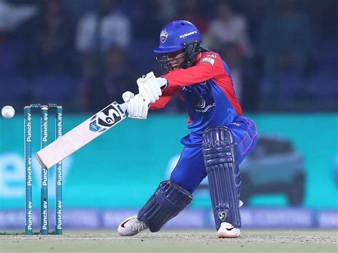 DEL W Vs GUJ W Dream Prediction Fantasy Cricket Tips Today S Playing And Pitch Report For