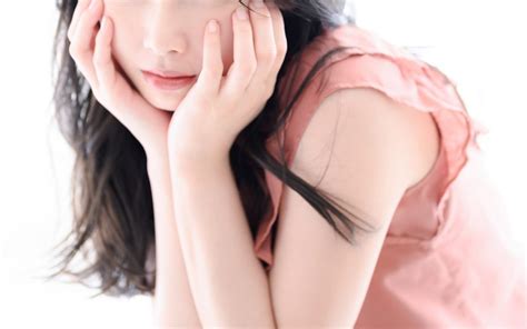 「あざとい」とは褒め言葉？ 【100人に聞いた】あざとい女性のモテる・モテない理由をチェック！ Oggijp