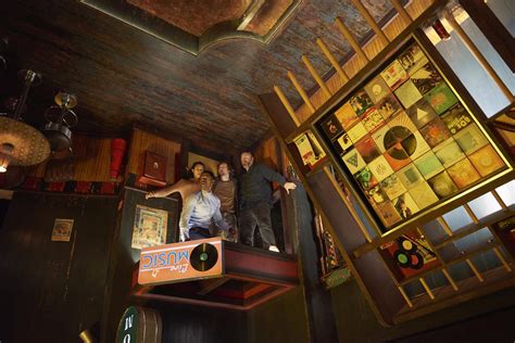 Escape Room Starburst Magazine