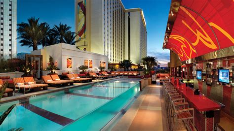 Mandalay Bay Pool Girls Naked Telegraph