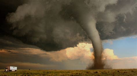 Saiba Qual A Diferença Entre Ciclone Tufão Furacão E Tornado Clic