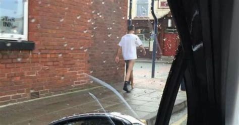 Man Walking Around Ashton In His Pants Becomes Internet Sensation
