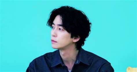 가족이 아니라 가죽과 사랑에 빠졌다는 유명배우 셀럽스케치