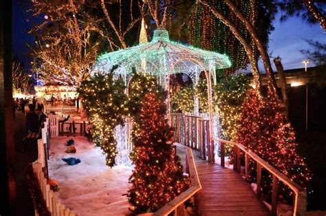 Miami se ilumina para la Navidad las mejores instalaciones de luces y espectáculos de la