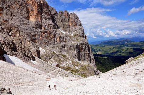 "Sella Massiv" Bilder – Durchsuchen 192 Archivfotos, Vektorgrafiken und ...