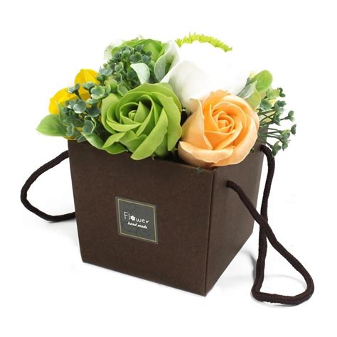 Flower Box Pachnący mydlany bukiet kwiatowy Wiosenny CosmoSPA
