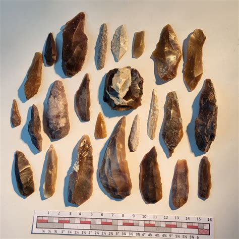 Neolithic Flint Leaf Tips Blades Etc Ex Museum Catawiki