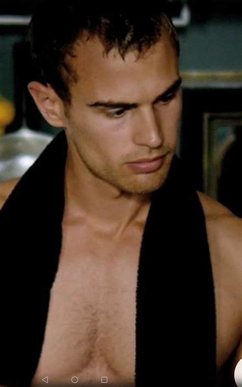 Pin By Hristina On Theo James Theo James Theo James Shirtless Theodore James