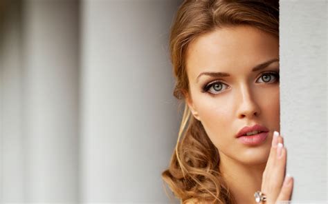 Windows 1 0 Wallpaper Women