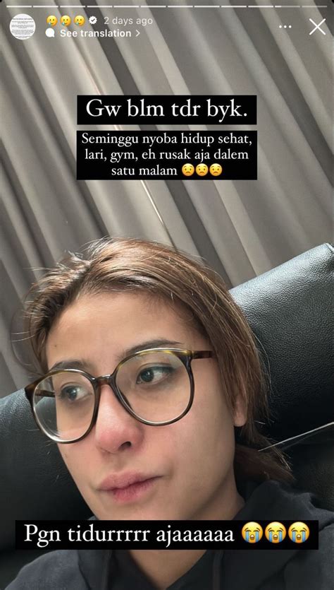 7 Potret Awkarin Nangis And Mata Bengkak Usai Atm Dikuras Asisten Hingga