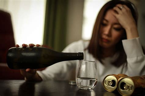 ダイエット中でも晩酌したい人必見！ダイエットしながらお酒を楽しむ方法や注意点とは？ 美容メーカートライアングルアンドコー