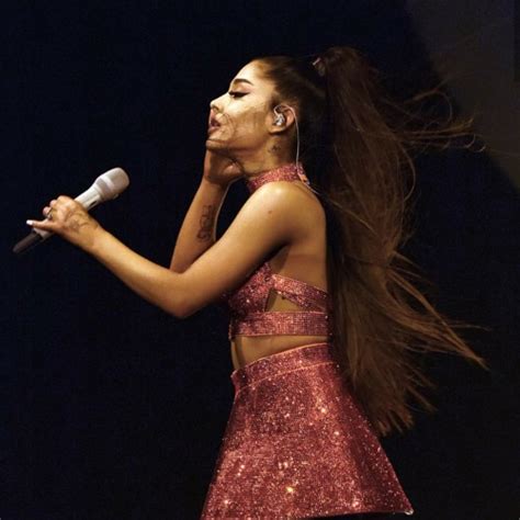 Stream Ariana Grande Tattooed Heart Live At The Sweetener World Tour