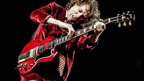 Las Mejores Guitarras De Angus Young Qrp