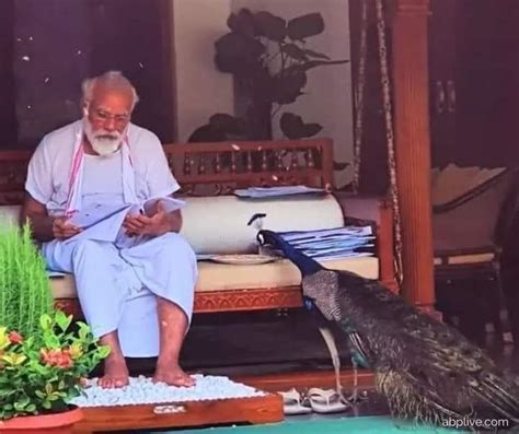 Izhar Hussain On Twitter वैसे बनियान में 2 4 छेद करवा लेते तो