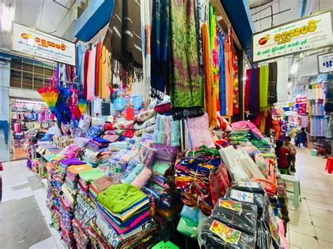 ရွှေထီးလျှ ရွှေထီးလျှော်ဖွတ်သန့်စင်ရေးဝန်ဆောင်မှုလုပ်ငန်း