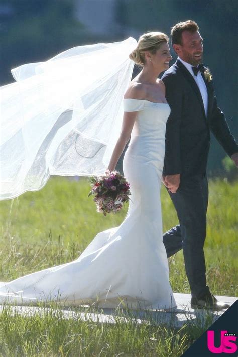Erin Andrews Wedding Via Bride And Blossom