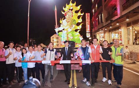 關子嶺溫泉美食節開幕眾人拉山車 夜祭巡行吸引千人參與 台新傳媒台灣新新聞報