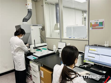 성남산업진흥원 영국 환경식품농림부 Fapas 우수인증 획득 전자신문