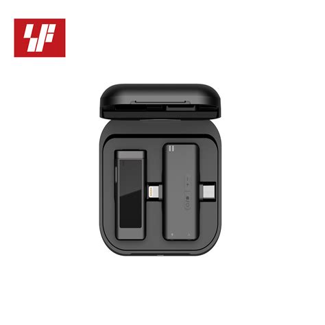 Phone Type C Lightning Headphone Jack Mini Dual Wireless Microphone Lavalier Microphone