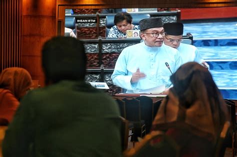Minister Sarawak Needs More Allocation For Water And Electricity