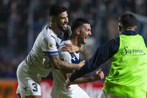 El Milagro Se Hizo Realidad Y Vélez Se Clasificó A Cuartos El Gráfico