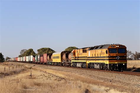 Retro” Freightlink Pairing On Thursday 3012025 3da6 A Flickr
