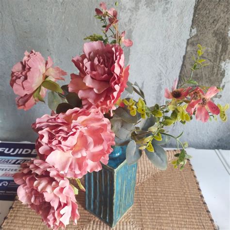 Japan Vtg Square Ceramic Vase With Signature On Carousell