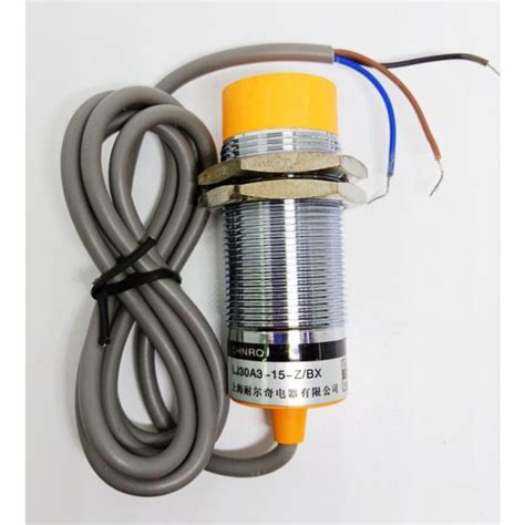 เซ็นเซอร์ จับโลหะ Lj30a3 15 Zbx Npn No 3สาย ขนาด30มิล ระยะการจับ15mm