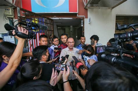 Ktemoc Konsiders Pm Anwar Says Will Name Cabinet Soon But
