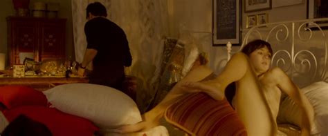 Naked Emma Lung In Crave