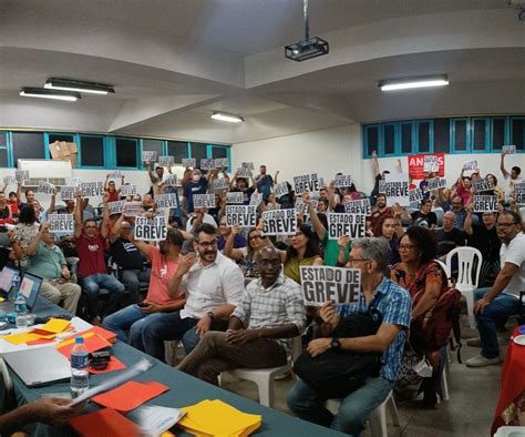 Universidades Estaduais Da Bahia Aprovam Em Estado De Greve Folha Do