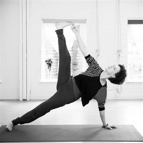 Orla Teaches Chakra Flow At Maitri Maitri Studio Belfast