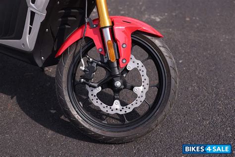 DE Alpha 300 price, specs, mileage, colours, photos and reviews ...