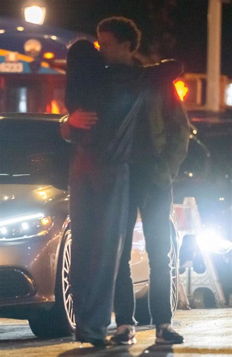 Dua Lipa Trevor Noah Seen Kissing On Date Photos The Advertiser