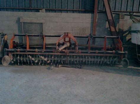 Herse Rotative Classique Vs Herse Axe Horizontal Rotavator