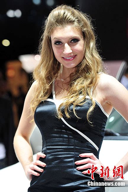 Las Modelos Extranjeras Hermosas Del Auto Show Beijing 2012spanish
