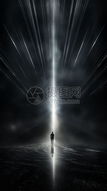 黑暗中的人图片素材 正版创意图片600376461 摄图网