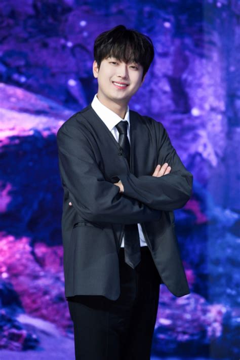 이찬원 Sbs 과몰입 인생사 Mc 발탁이용진·이지혜·엔믹스 오해원과 호흡 비즈엔터