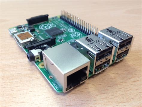 Raspberry Pi Model B DavidHunt Ie