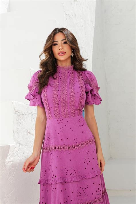 Vestido Midi Em Laise Guipir Gola Alta Doce MariaVestidos Sociais