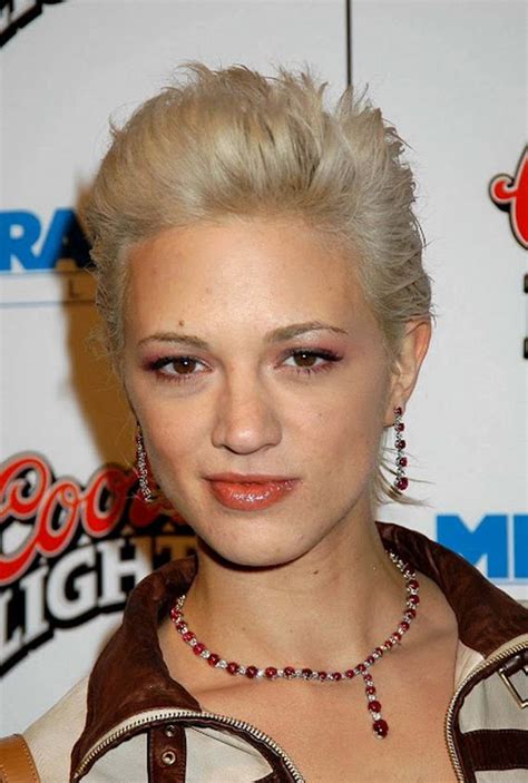 Asia Argento Blonde Asia Argento Hair Cuts Haircuts Hair Style