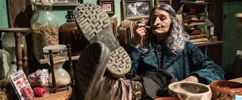 Bartlebyfilm La Befana Vien Di Notte