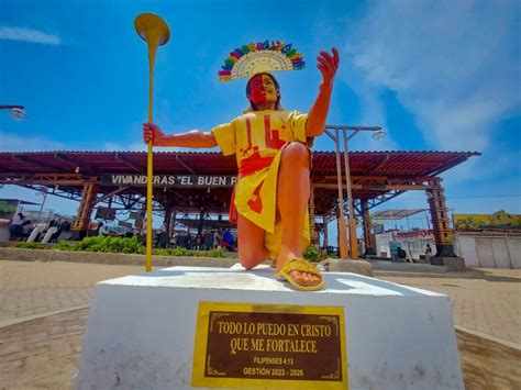 Instalan Esculturas Representativas Del Milenario Balneario De Huanchaco