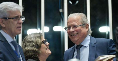 Após 19 Anos José Dirceu Volta Ao Congresso Em Sessão Solene Sobre