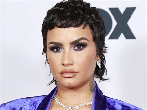 Celebrity Life Celebrity Gossip And Celeb News The Advertiser