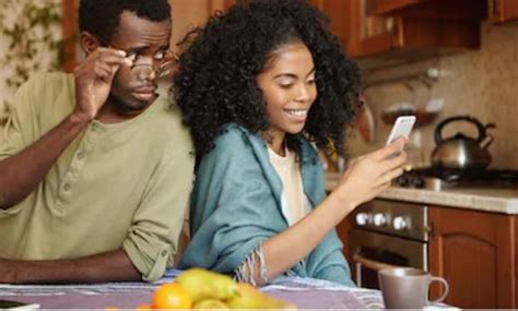 5 Clever Ways To Make Your Man Jealous And Crave For Your Attention