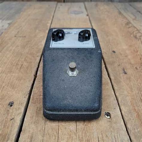 1969 Vox Model V828 Tone Bender Black Effects Mahars Vintage Guitars